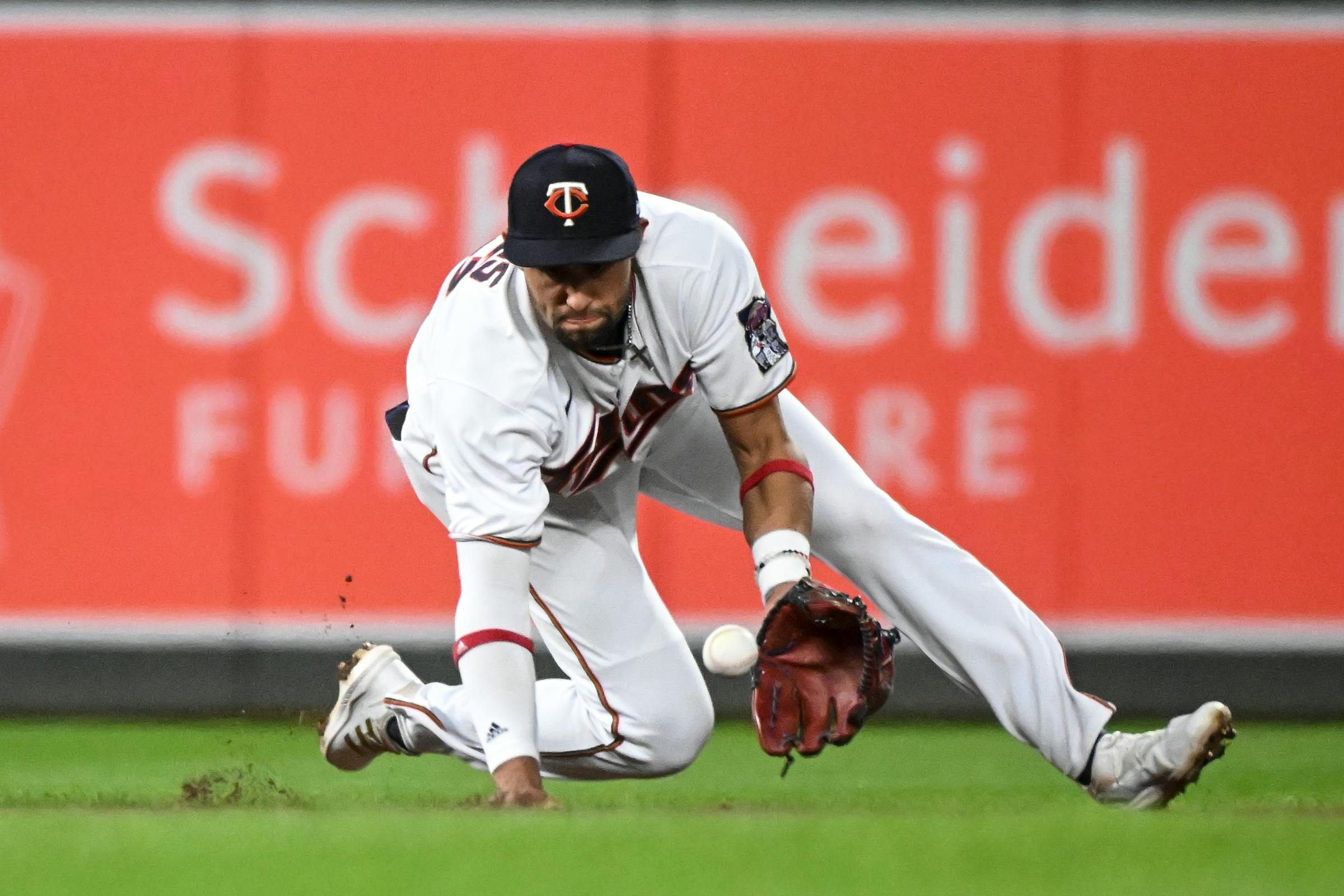 Twins want Royce Lewis to be confident at multiple positions when he ...