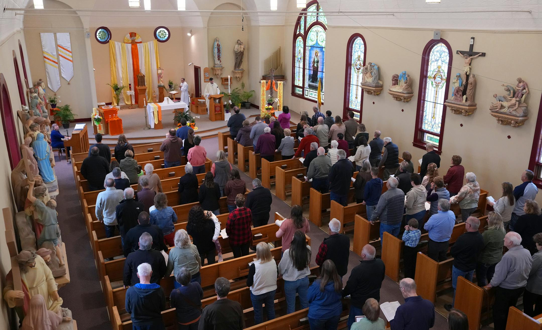 St. Cloud Catholic diocese drastically reducing central Minnesota parishes