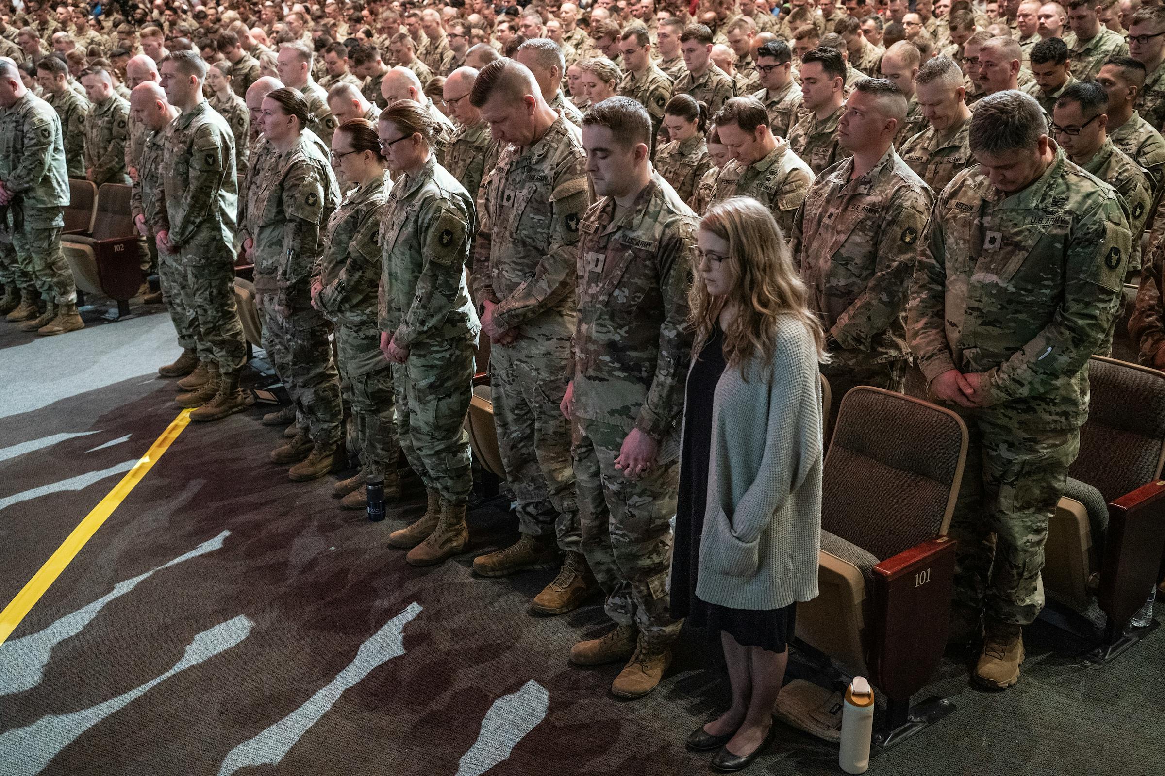 Minnesota National Guard sends 550 soldiers to Middle East in one of ...
