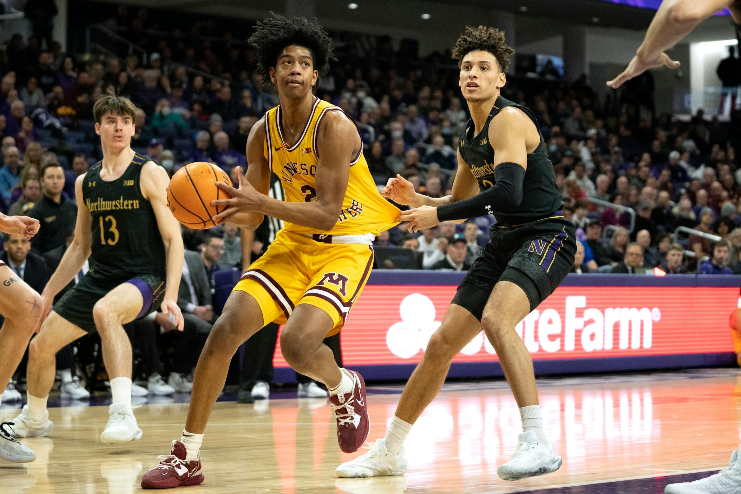 Gophers men's basketball suffers fifth consecutive loss in blowout at ...