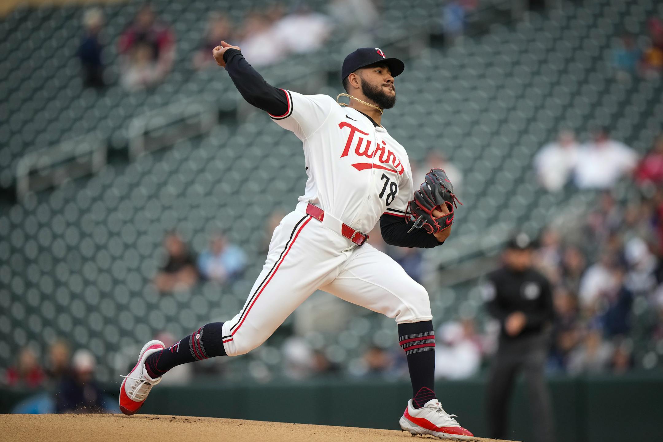 Twins 4, Royals 2: Solid pitching, patient offense spark the win