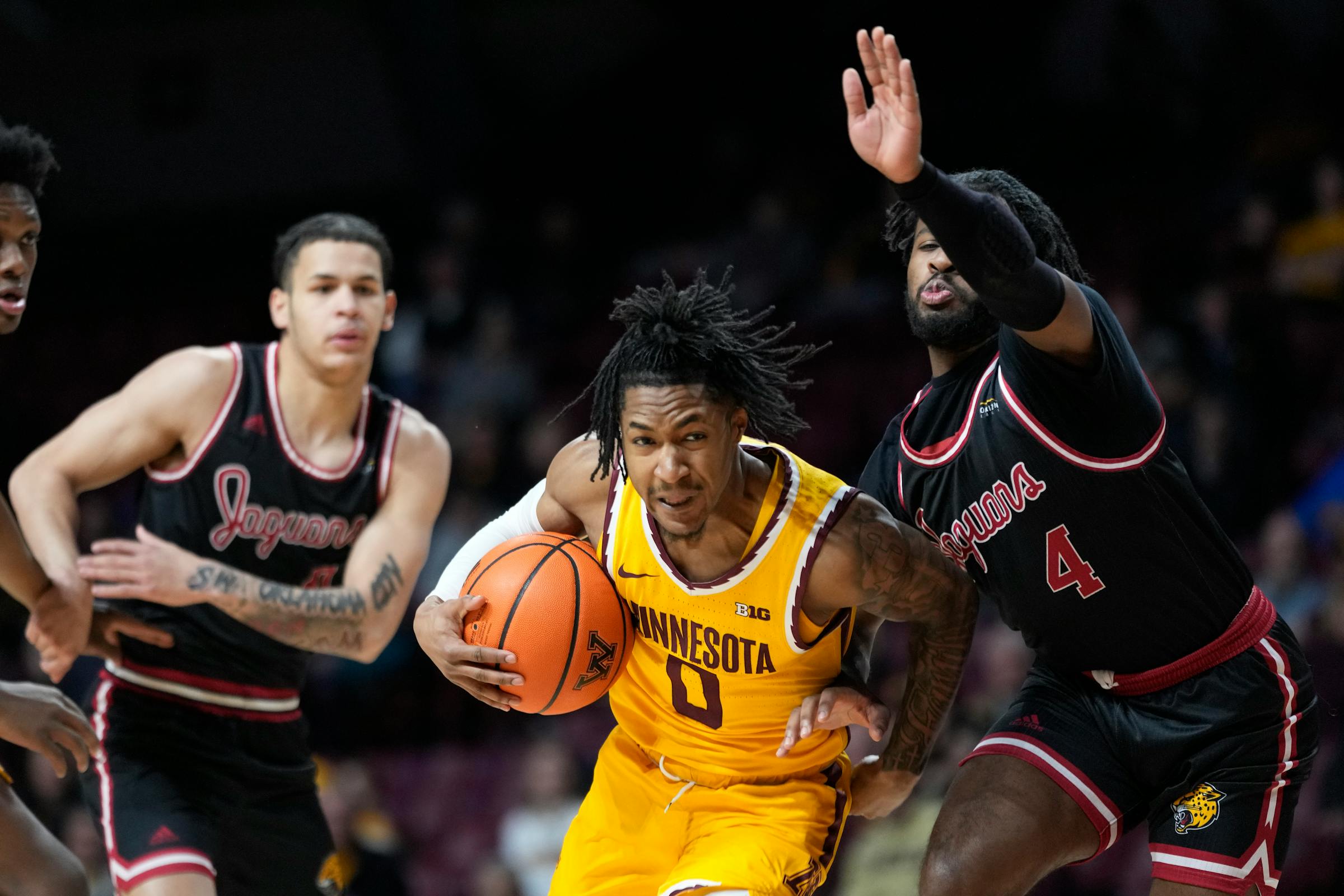 Gophers' Elijah Hawkins sets program's single-game record with 17 assists