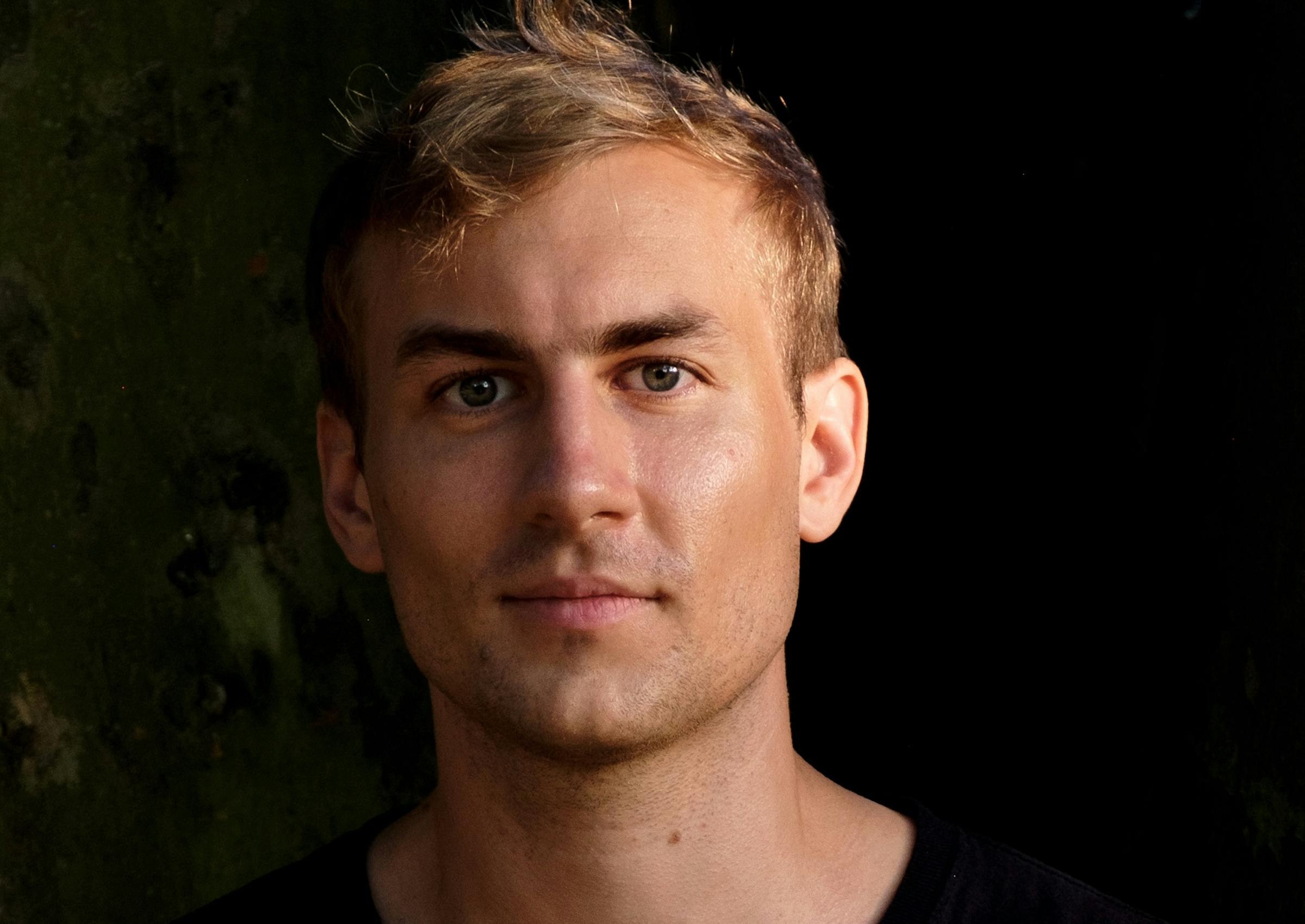 Review: 'The Latinist,' by Mark Prins