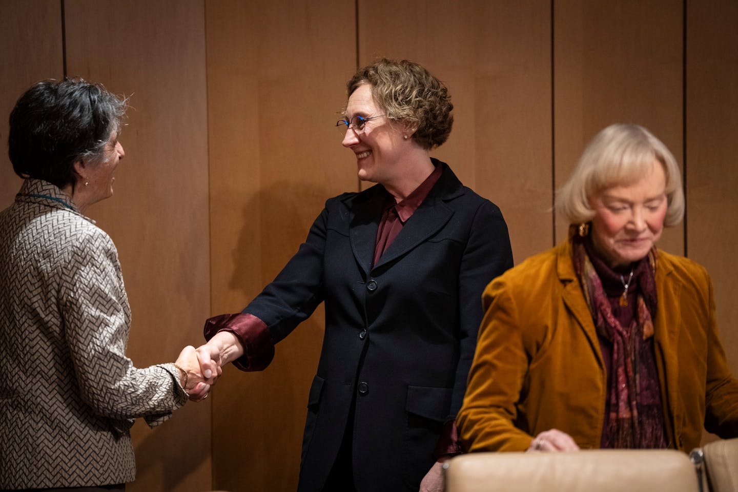 University of Minnesota regents approve more than $1 million contract ...