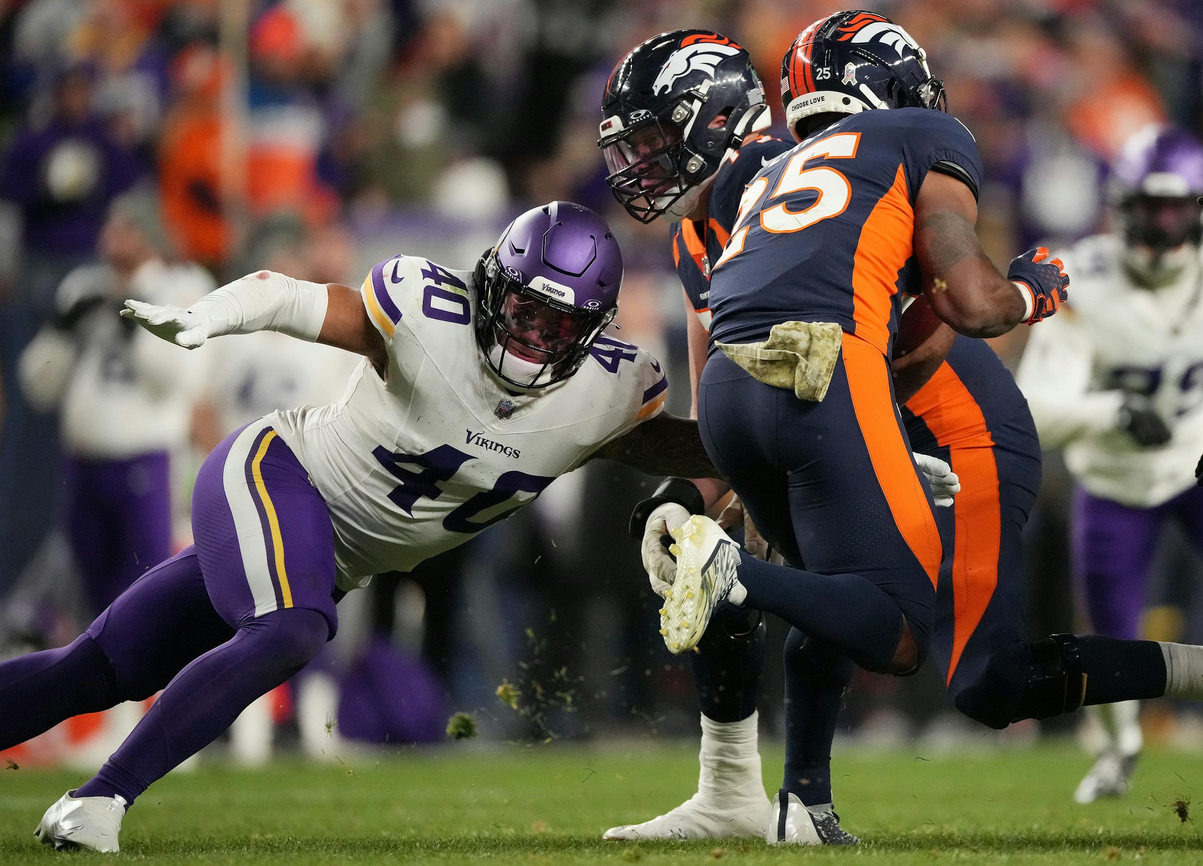 Vikings rookie Ivan Pace Jr. transitions to defense's on-field leader