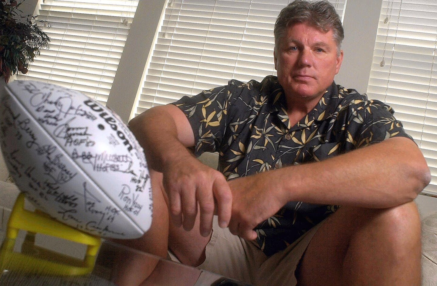 Hall of Famer Ron Yary blisters protests during national anthem, turns ...