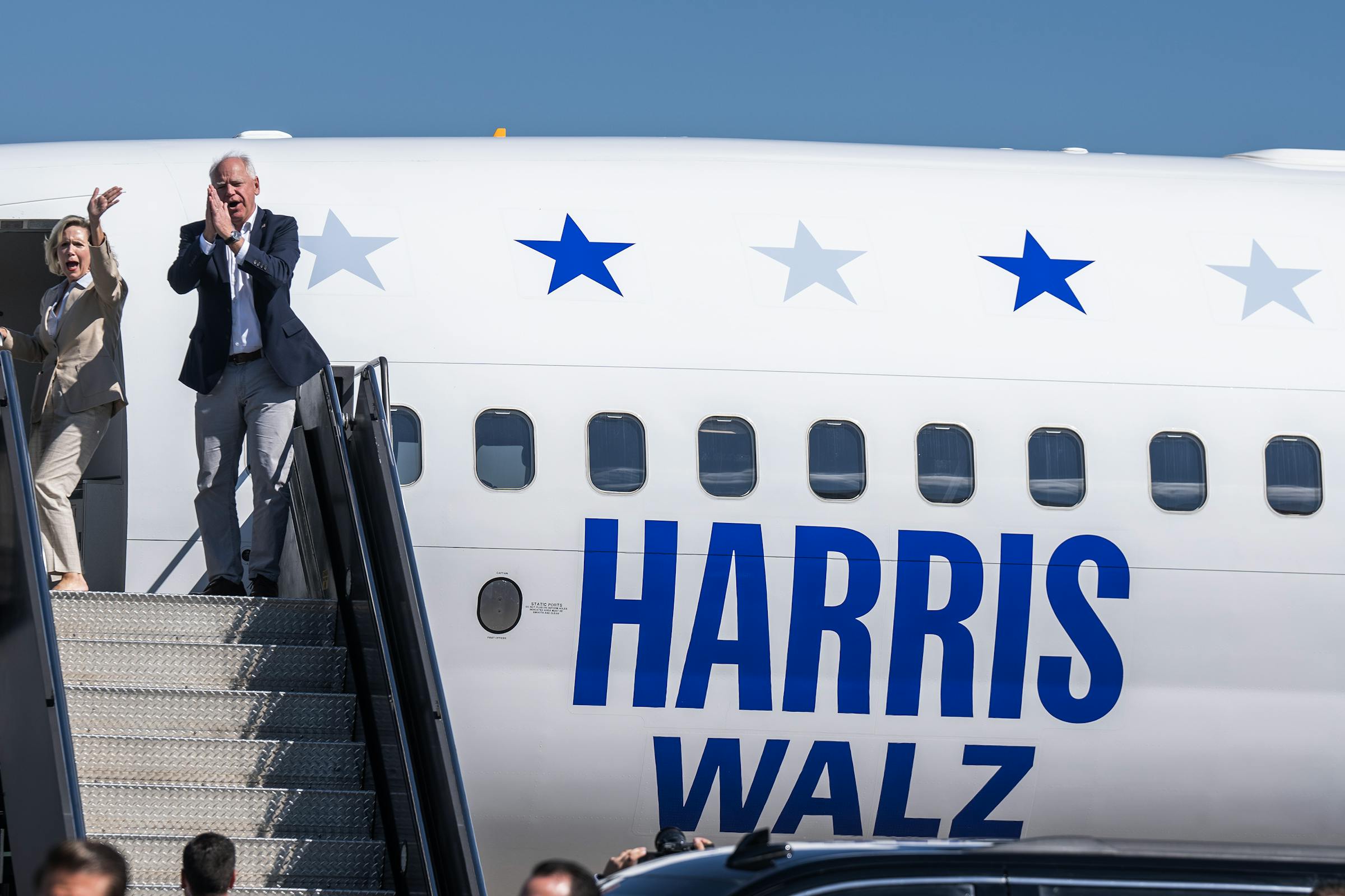 Walz flies to Pennsylvania Wednesday on his first solo excursion for ...