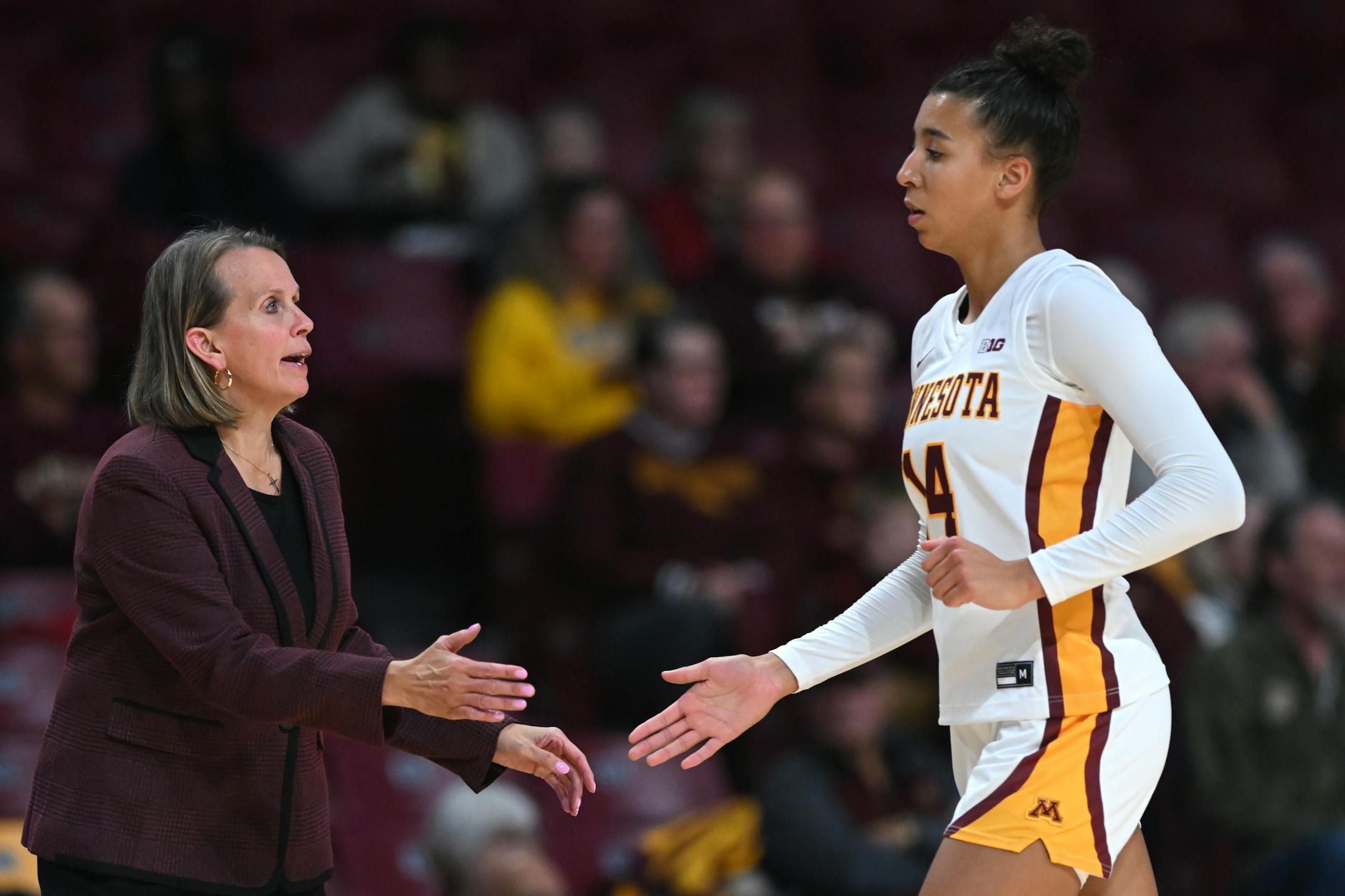U's Dawn Plitzuweit earns respect from in-state recruits