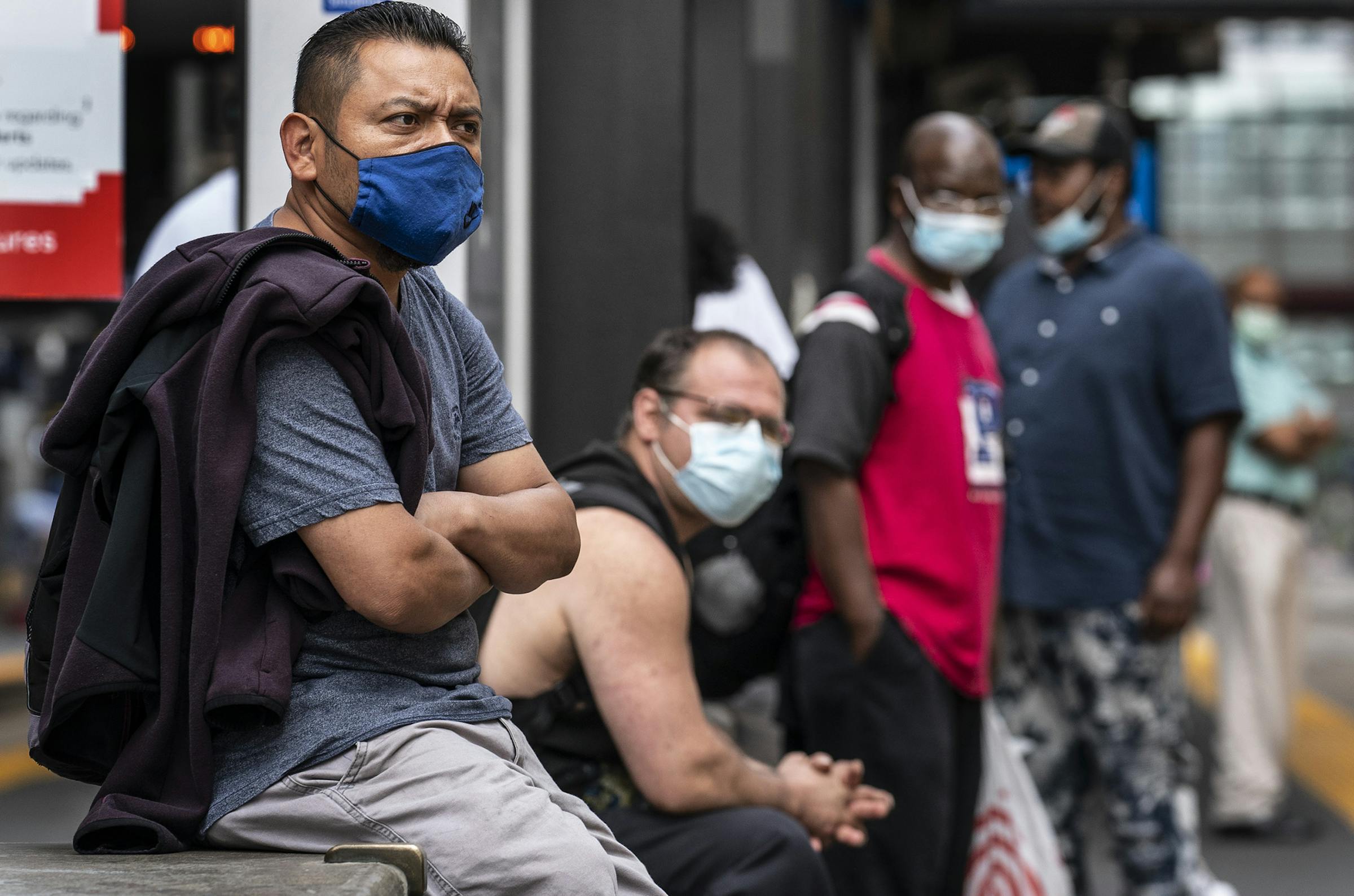 Minnesota experts back masks against variant threat