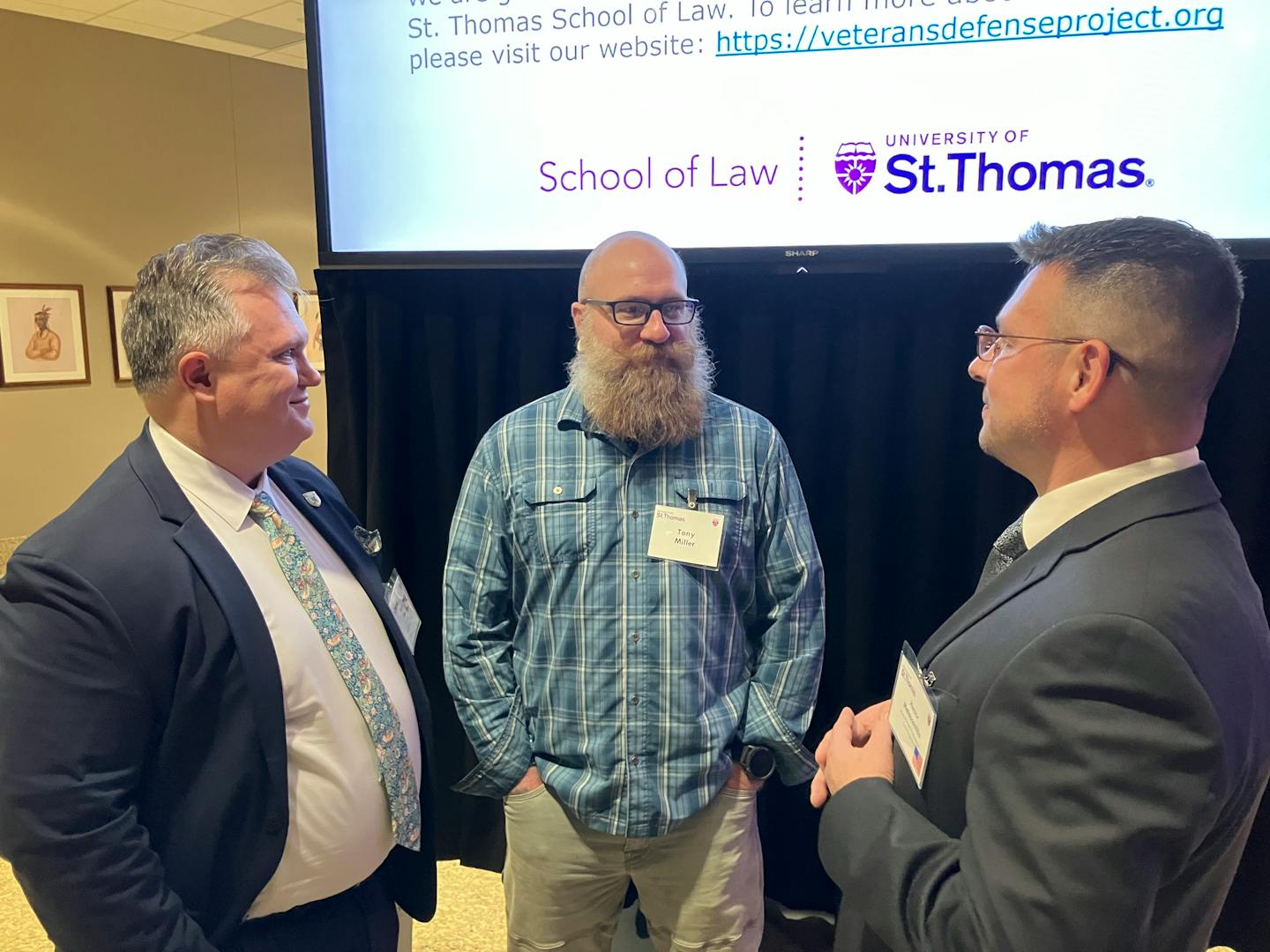 'Vets court' helps Minnesota veterans make the most of second chances