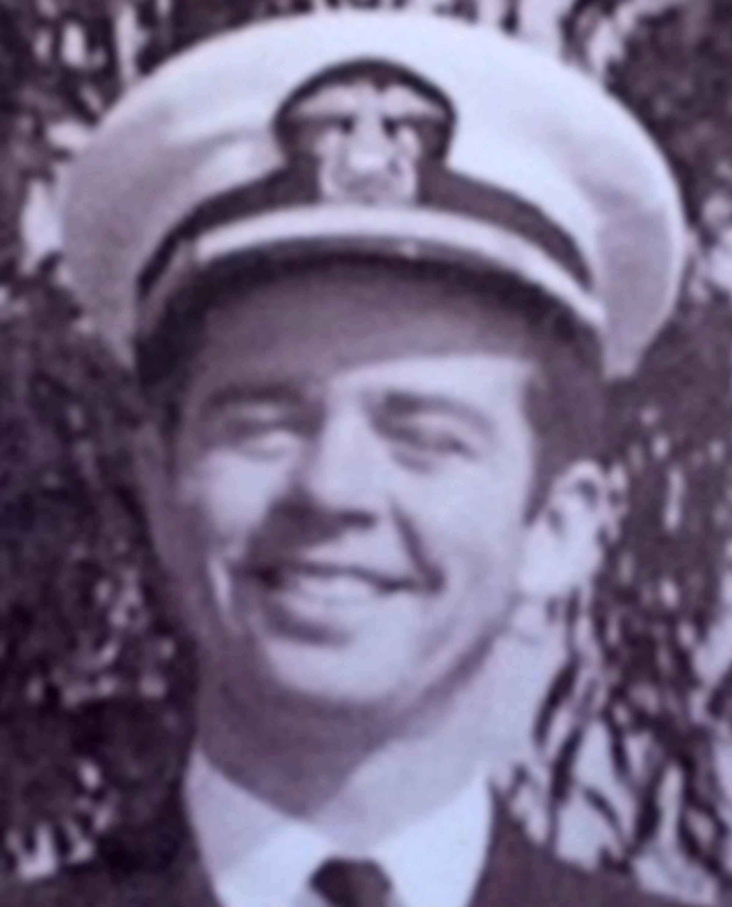 Obituary: Clint Shaw, WWII commander, hotel manager and befriender of stars