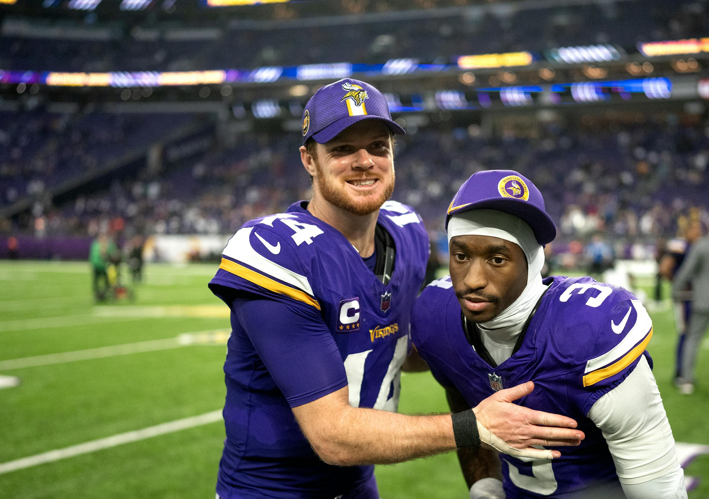 Vikings Sam Darnold Kirk Cousins Kevin O'Connell