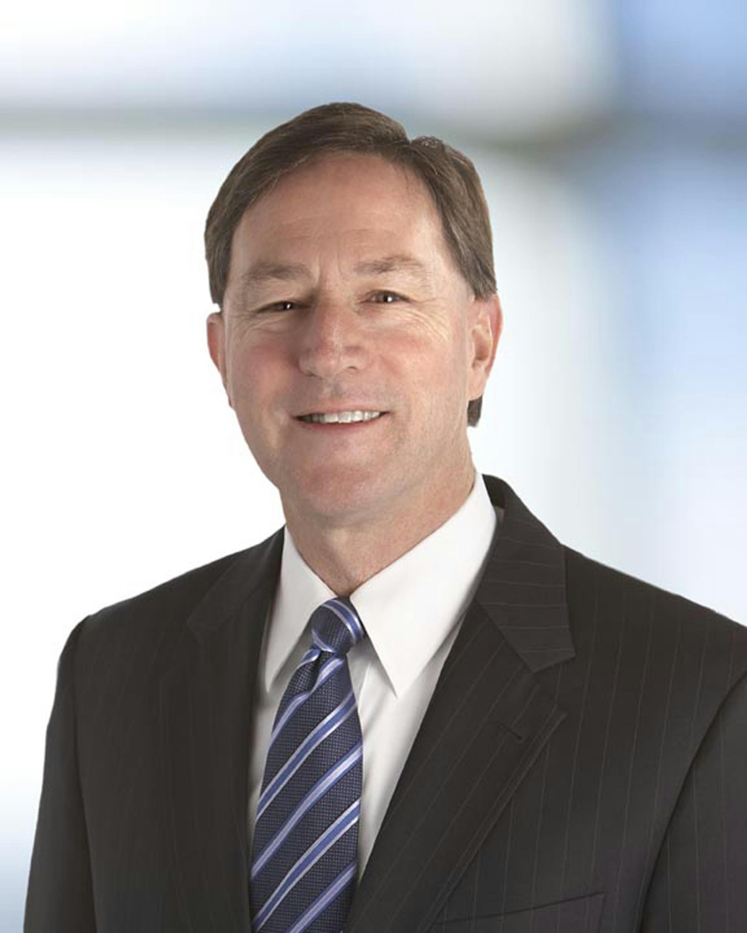 Ettinger to retire as Hormel CEO, Snee to succeed as food maker's ...