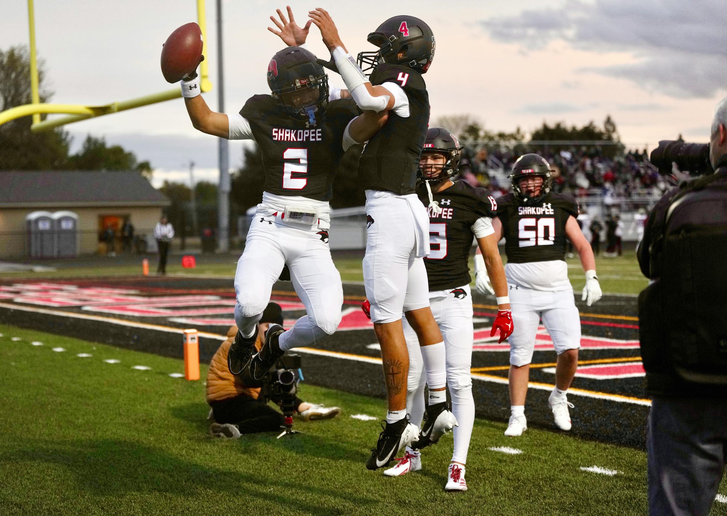 Shakopee takes high school football victory over Lakeville South