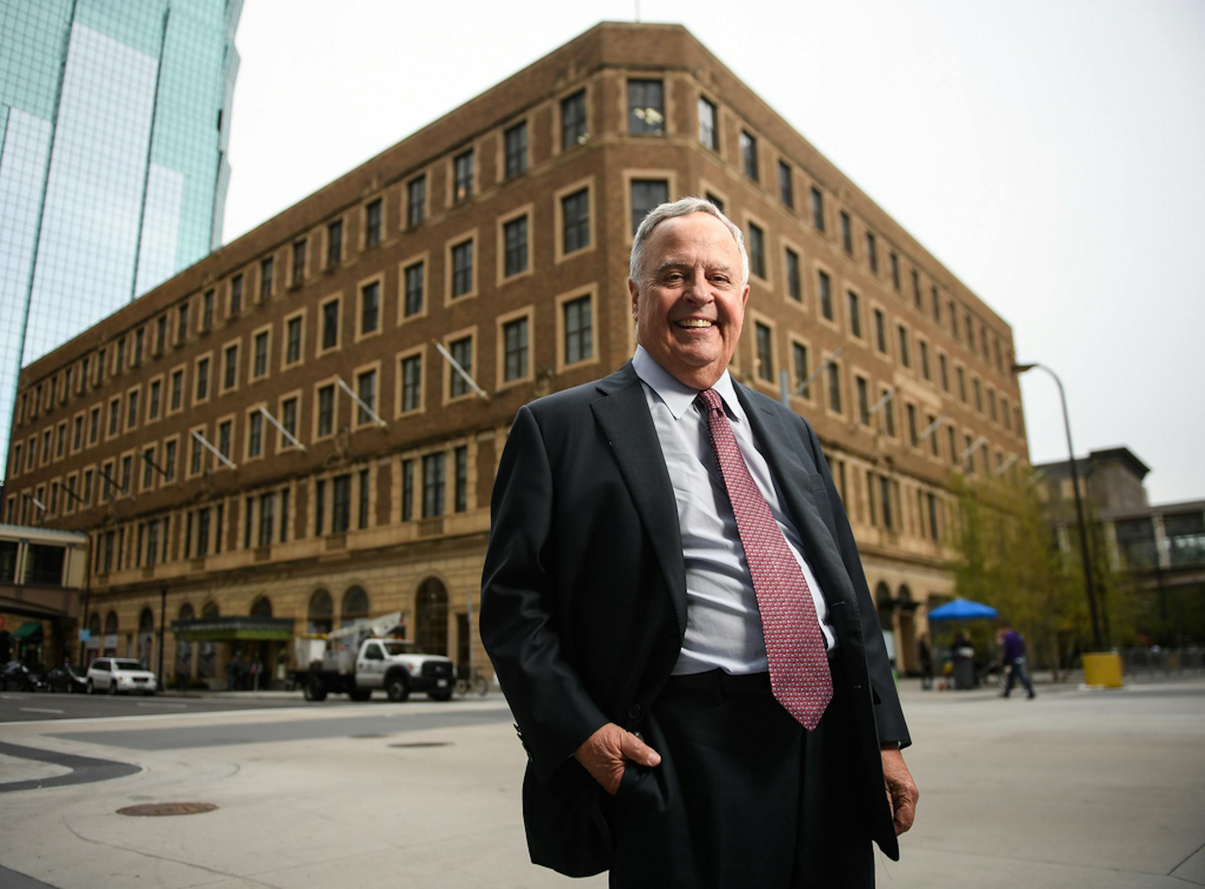 Retired Minnesota real estate executive Russ Nelson dedicates himself ...