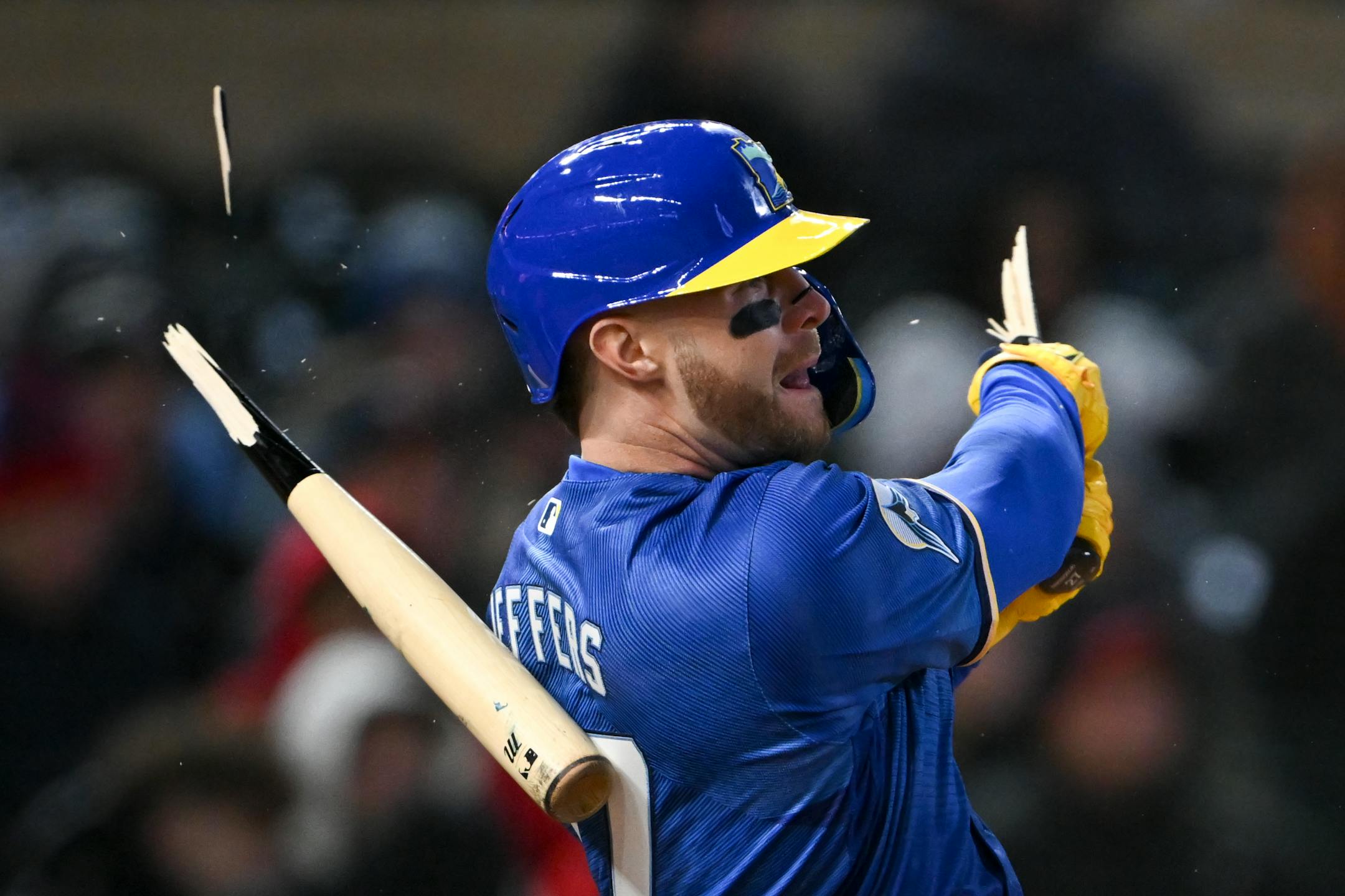Luke Keaschall has rough game offensively in Minnesota Twins’ loss to Reds