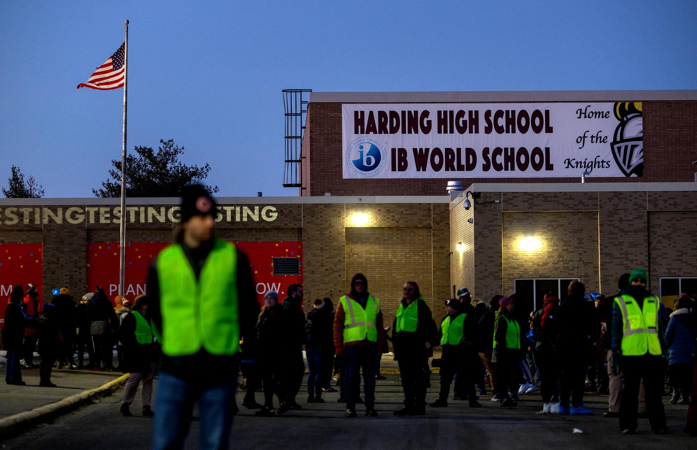 Student fatally stabbed at St. Paul's Harding High School ID'd, police ...