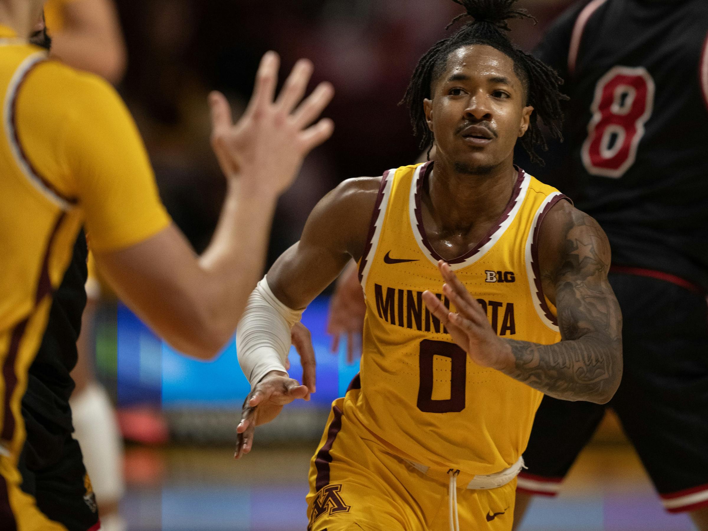 Four things learned: What to make of Elijah Hawkins' Gophers assist record