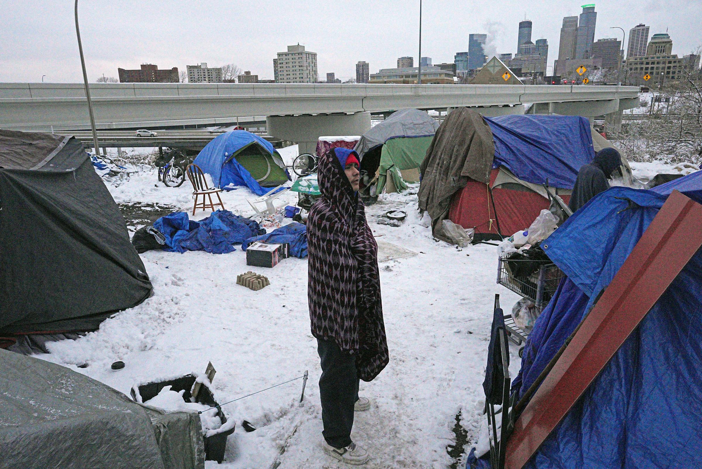 Residents of Cedar-Riverside homeless camp find agencies shifting ...