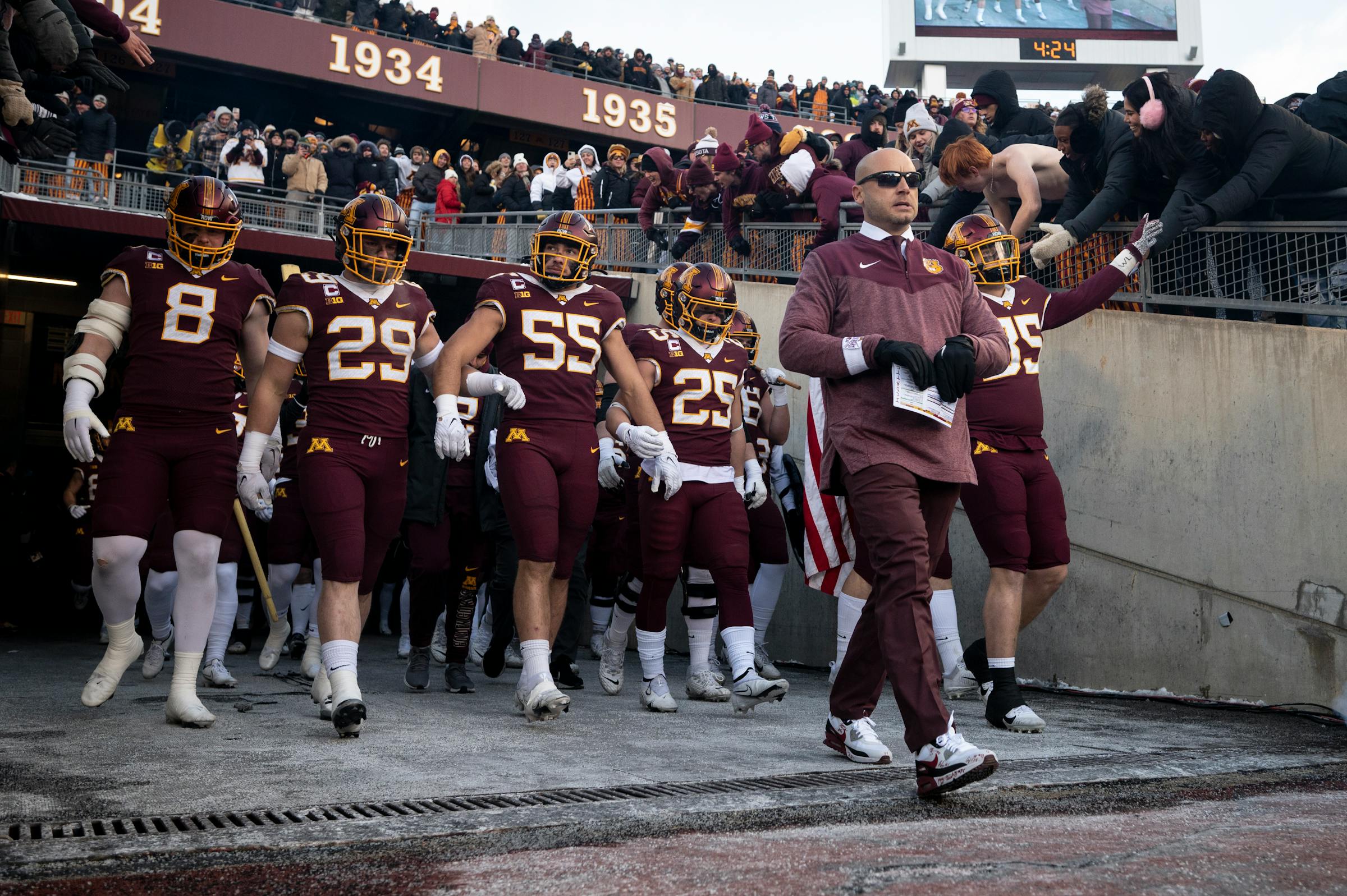 Gophers 2024 football roster will start taking shape soon when transfer ...