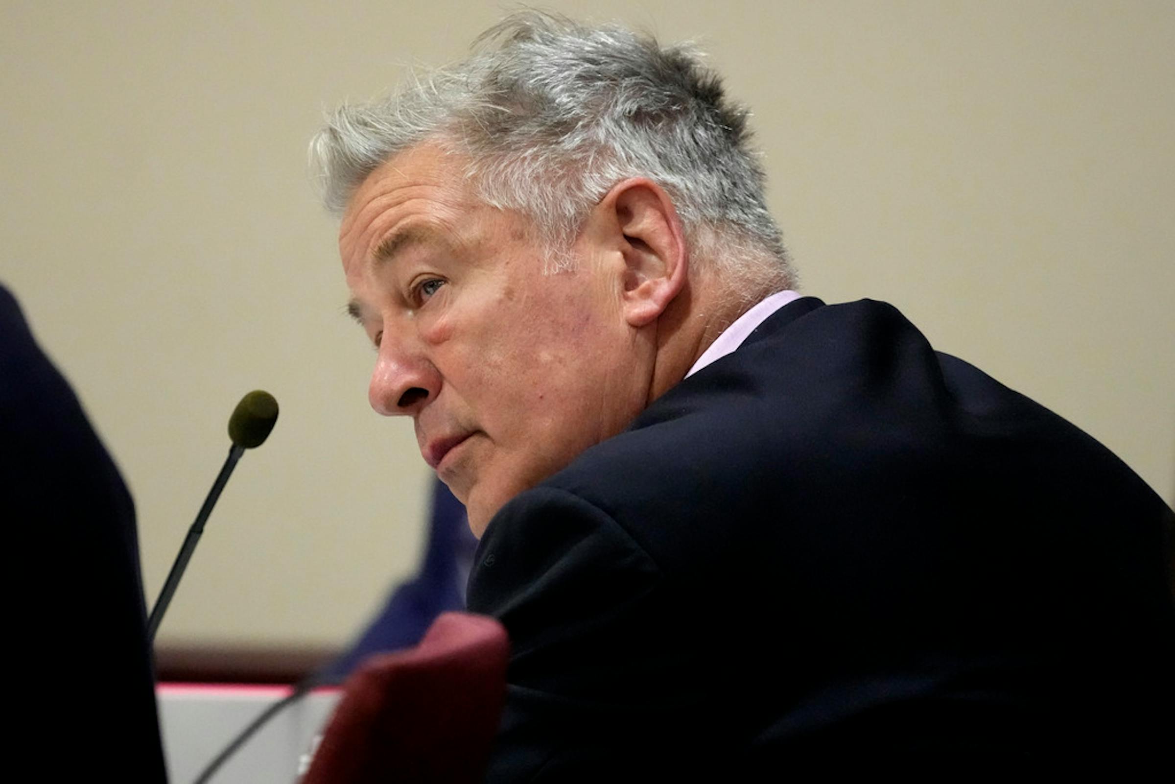 Alec Baldwin's involuntary manslaughter trial starts with witnesses recalling chaotic set shooting