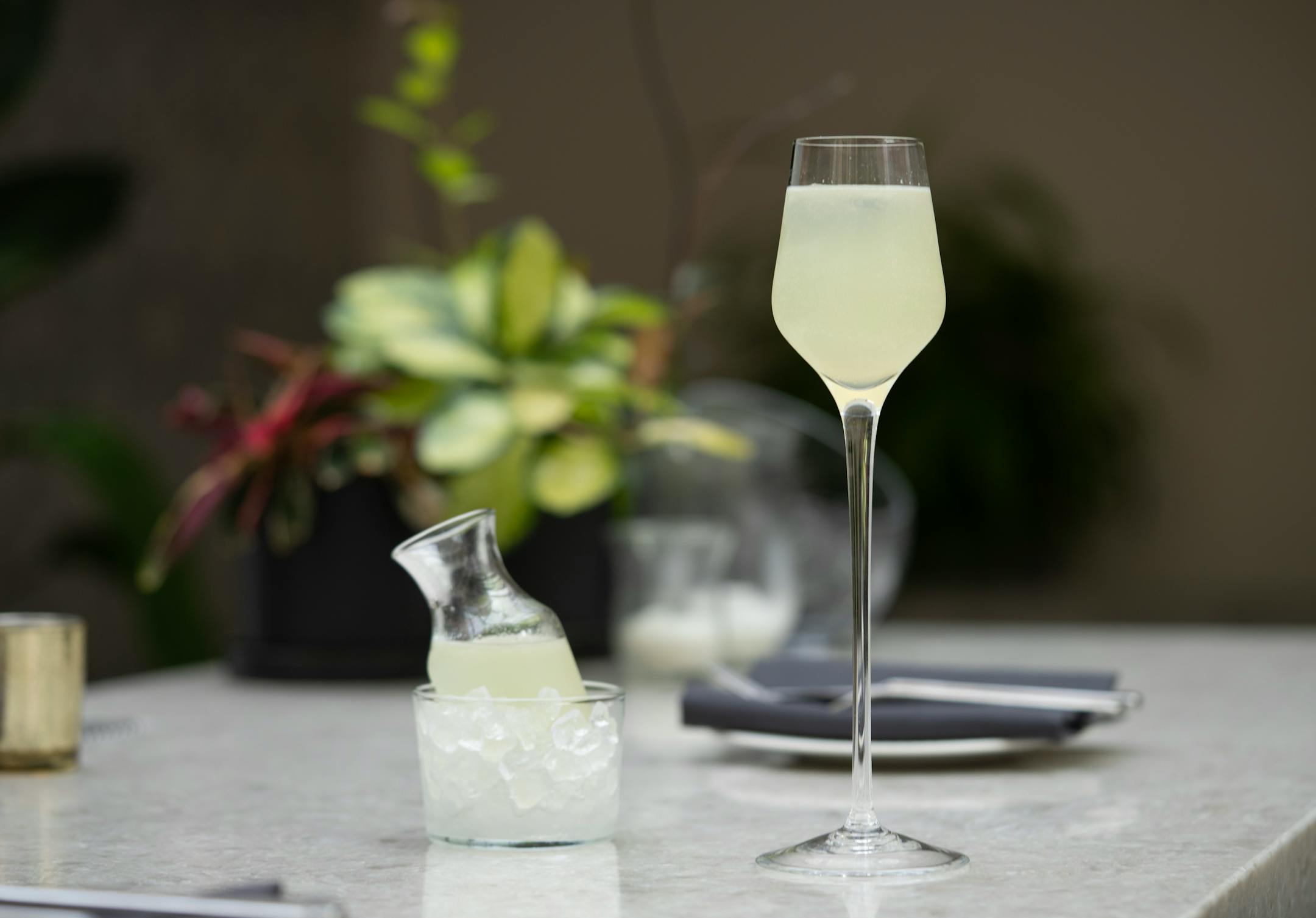 Review: Blondette in downtown Minneapolis is rowdy, fun and wildly ...