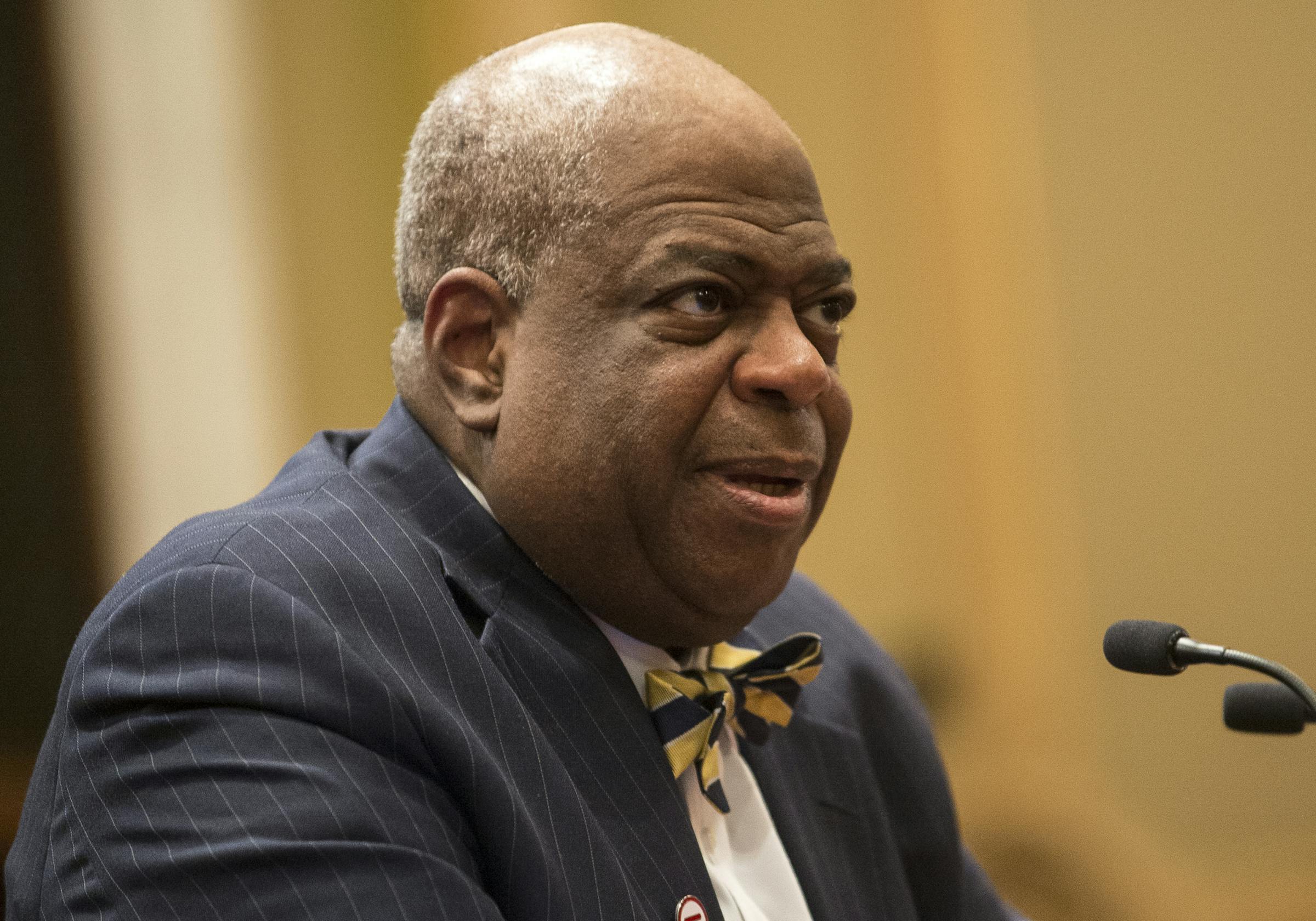 Attorney Clinton Collins' spirit is light as he awaits a double organ ...