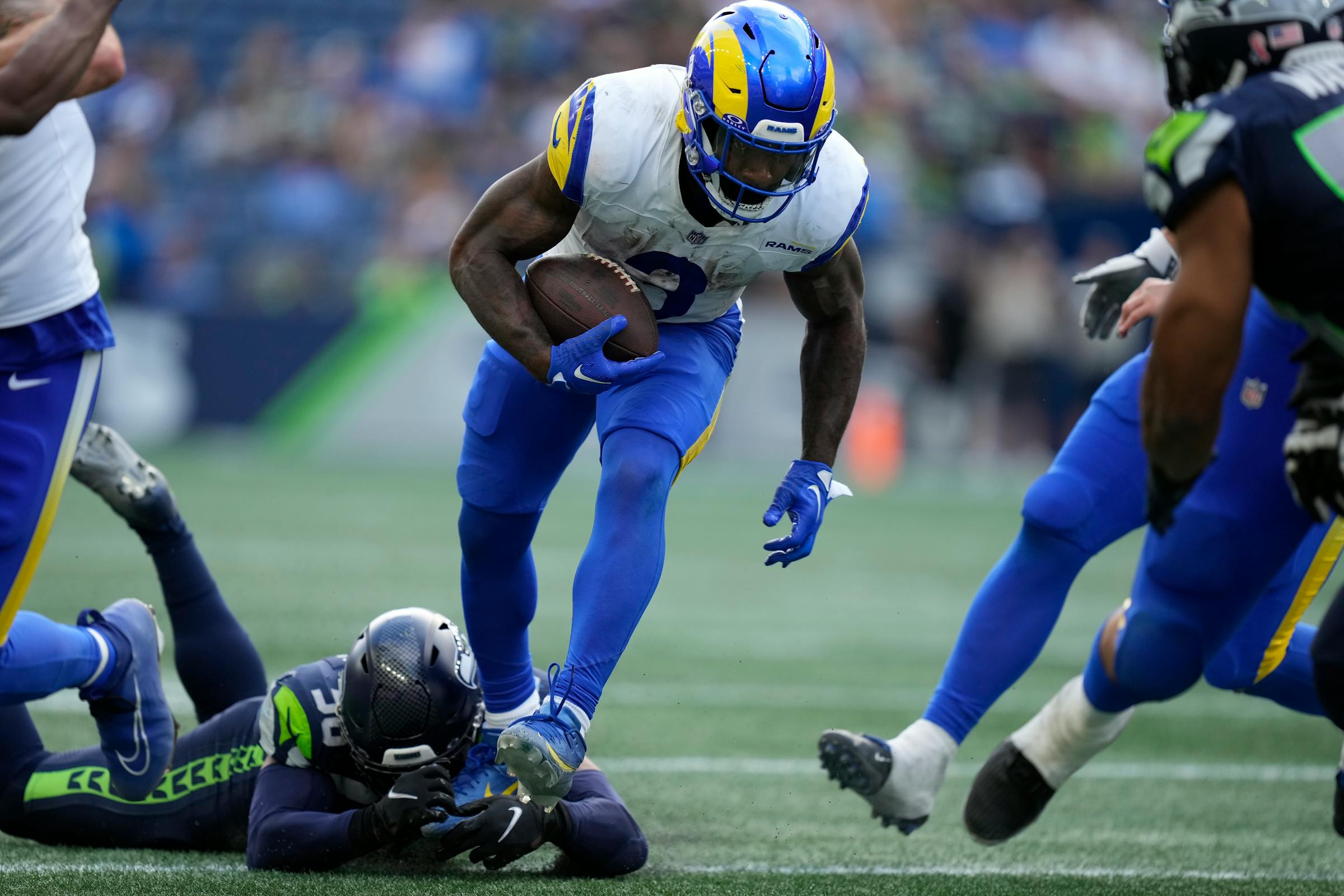 Vikings add running back Cam Akers in a trade with the Rams