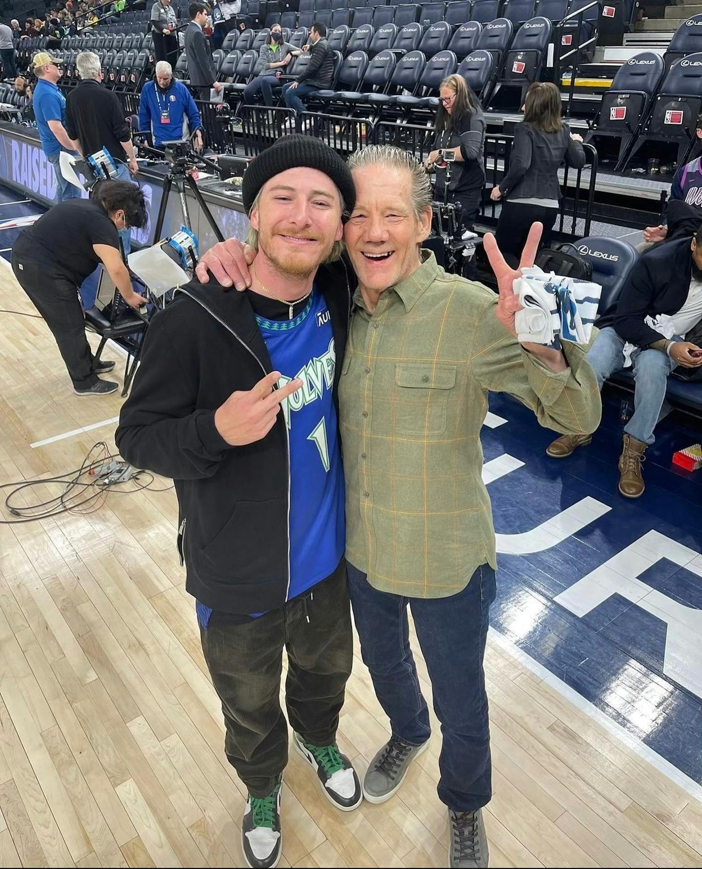 Timberwolves 'superfan' Jordan Dye brings his hype and signature style ...